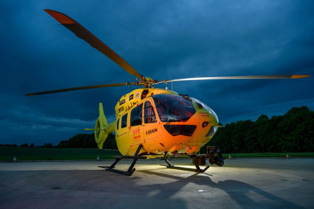 The dangers of pointing lasers at helicopters - Yorkshire Air Ambulance